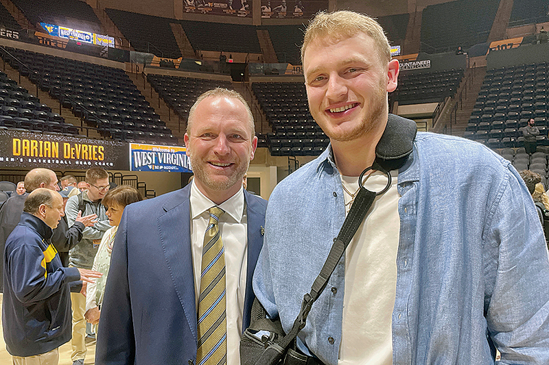 DeVries joins dad at West Virginia | News, Sports, Jobs - Times Republican